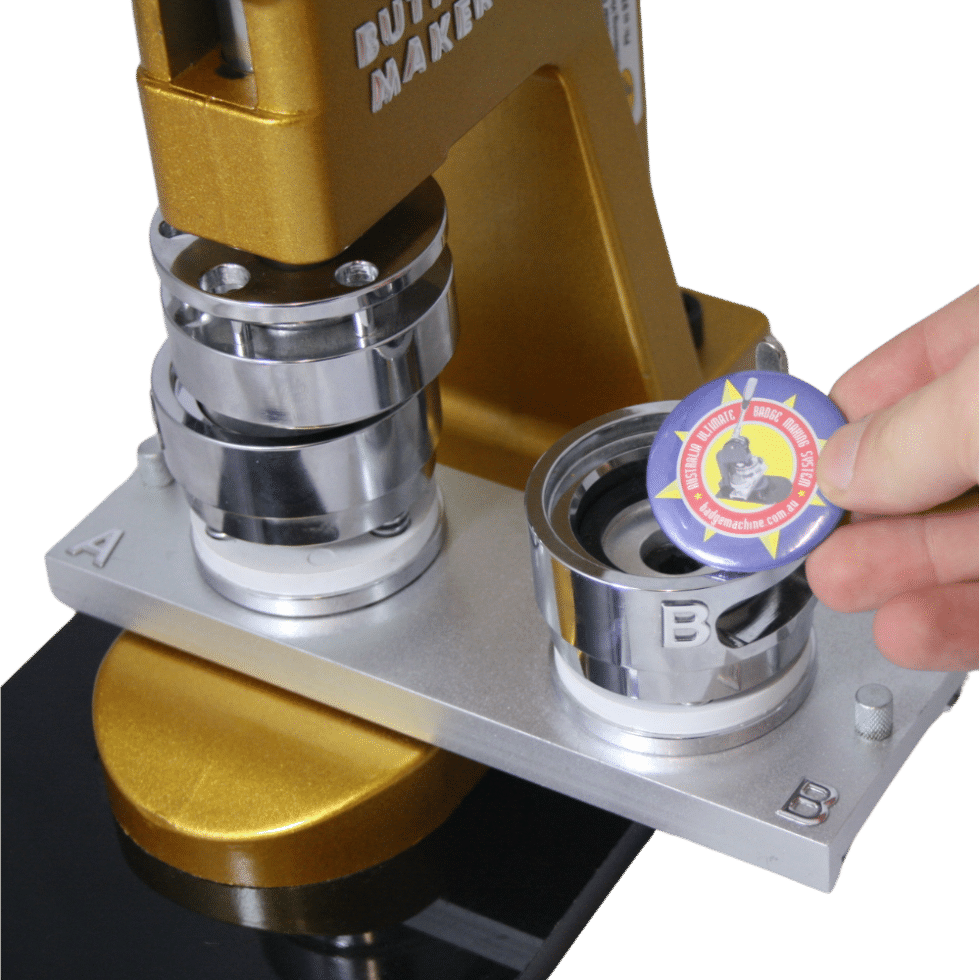 Badge Maker – Inspiring device to make customised pin badges